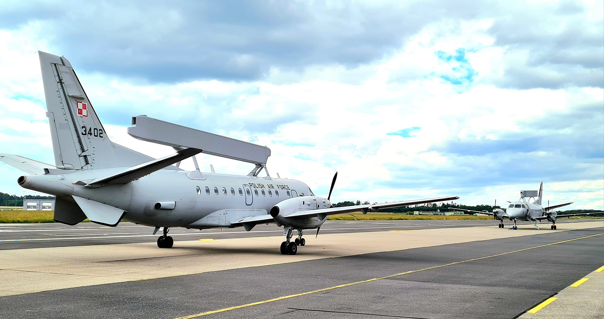 Drugi Saab 340 AEW wylądował w Gdyni | dlapilota.pl