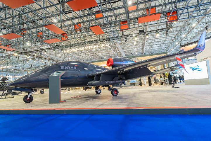 Premiera bezzałogowego odrzutowca SINYAR – nowej wersji załogowego ...
