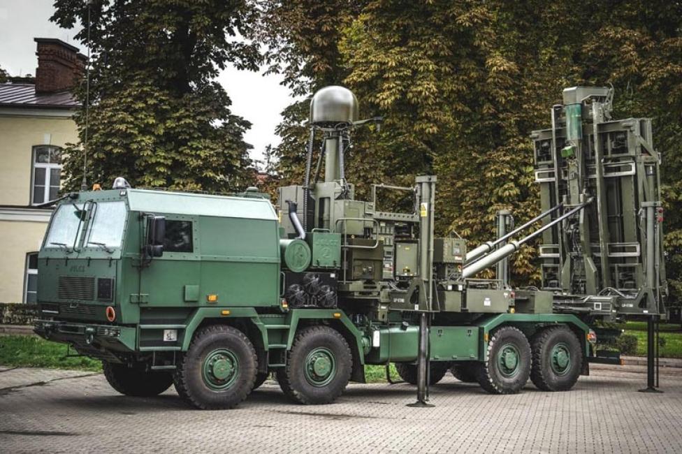 Przeciwlotnicy z Zamościa otrzymali pierwsze wyrzutnie baterii systemu ...