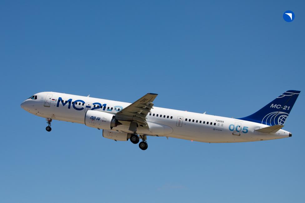 Pasażerski MS-21 wyposażony w nowe rosyjskie systemy odbył swój ...
